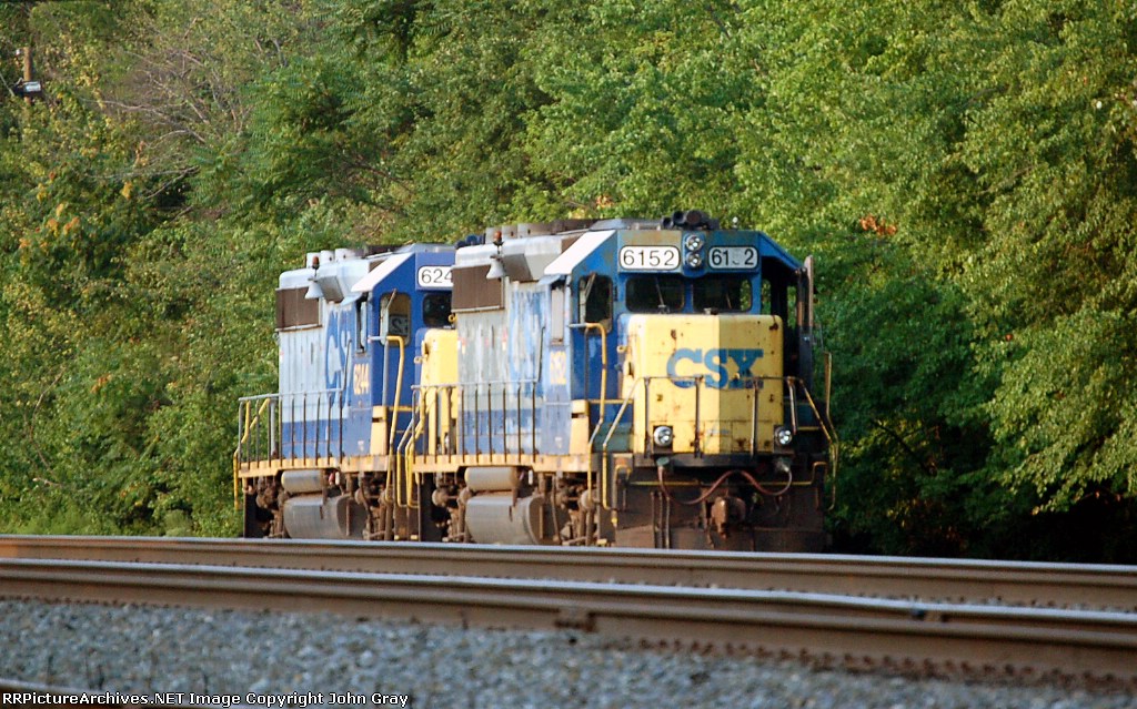 CSXT 6152 & CSXT 6244